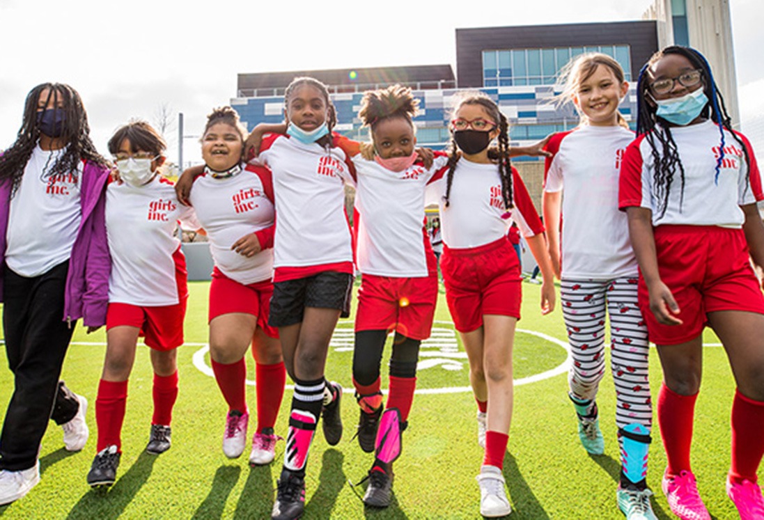 Programs | Inspiring All Girls to be Strong, Smart & Bold